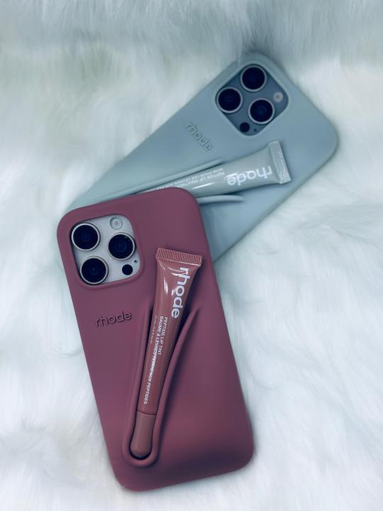 RHODE LIPGLOSS PHINE CASE | Daraz.pk