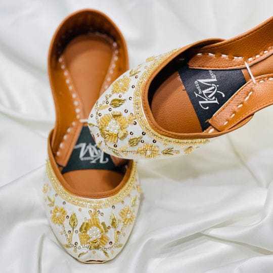 KHUSSA MASTER | Khussa for girls | khussa | khussa for women | khussa ...