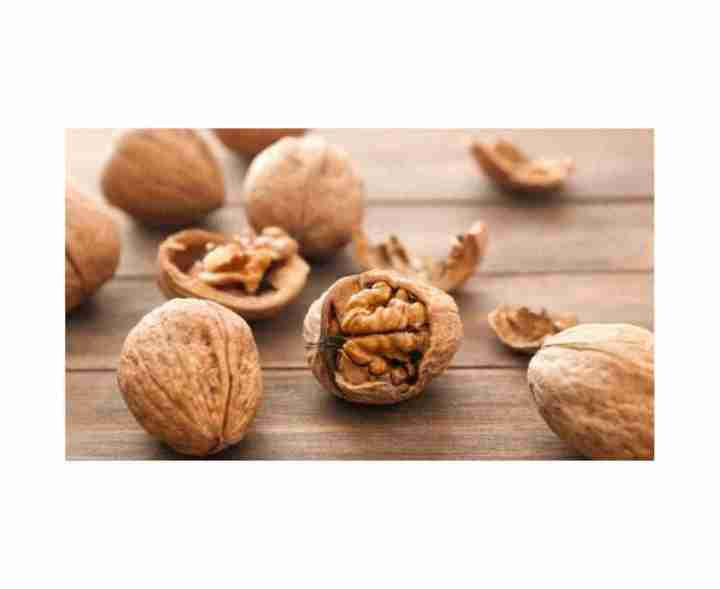 Tasty Kagzi Walnuts Big Size (Akhrot) With Shell - 500g | Daraz.pk