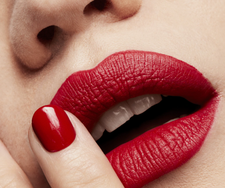 MAC RETRO MATTE LIPSTICK- Ruby woo - Full Size - 100% original | Daraz.pk
