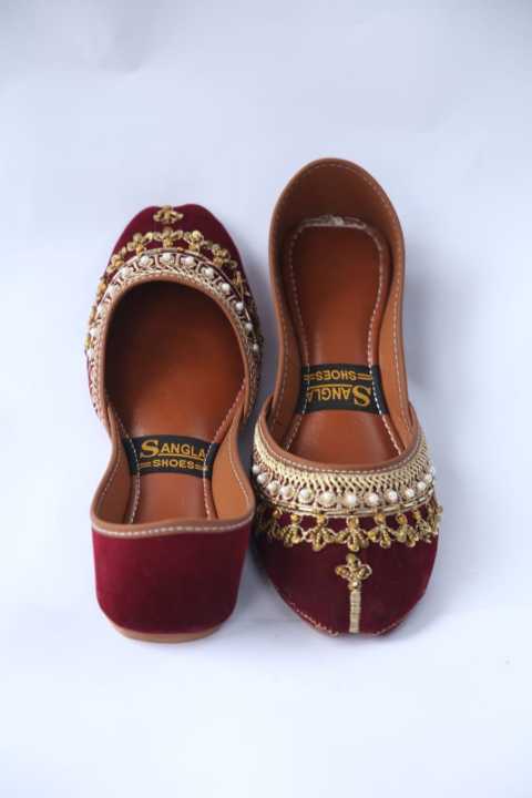 Maroon Fancy Khussa with Golden Work | Daraz.pk
