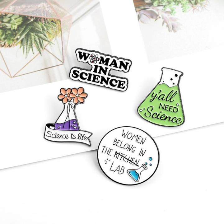 3cm Beaker Brooch Fun Alloy Science Pin Cartoon Badge for Male Students ...