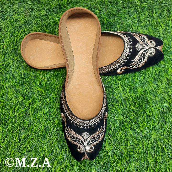 Black Khussa for Girls | Fancy Khussa | New Design velvet Khussa 2024 ...