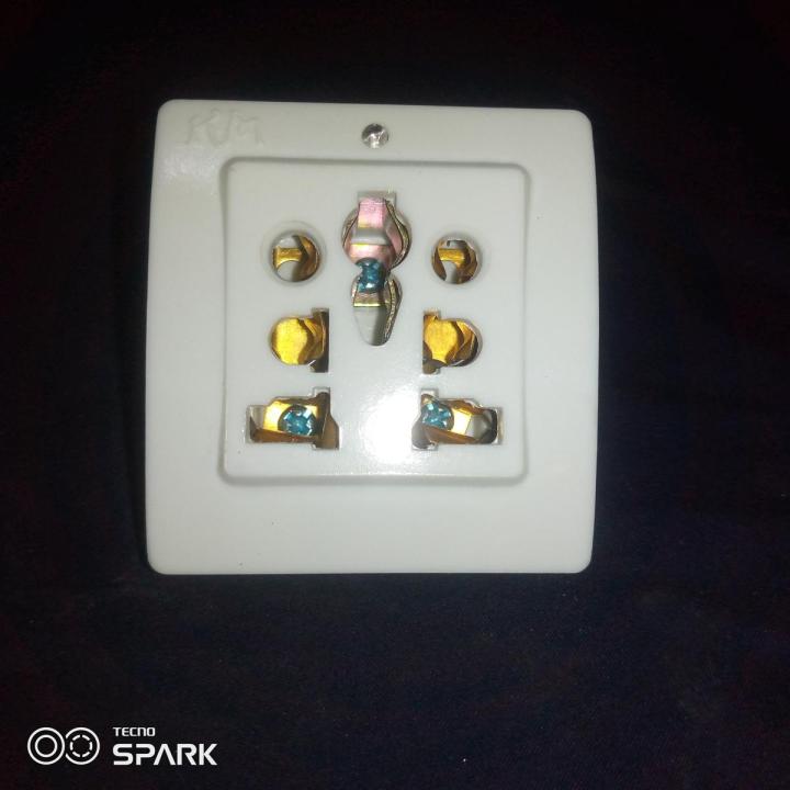 universal socket 3 pin multi plug socket AC 220v with light indicator 1 ...