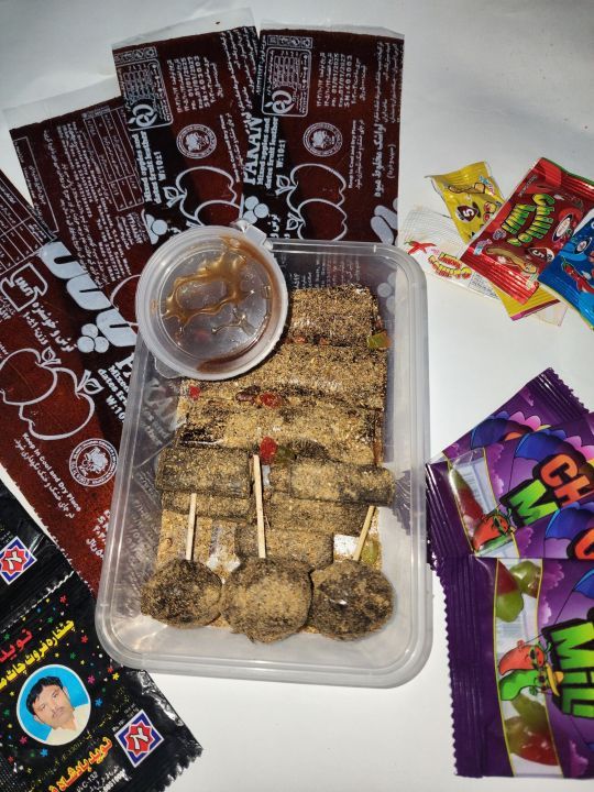 mix lavashak box(4 lavashak roll,3 masala stick,2 masala ball) | Daraz.pk