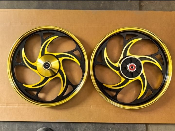 Branded Alloy Rims for CD 70 – Black with Red, Silver, and Yellow ...