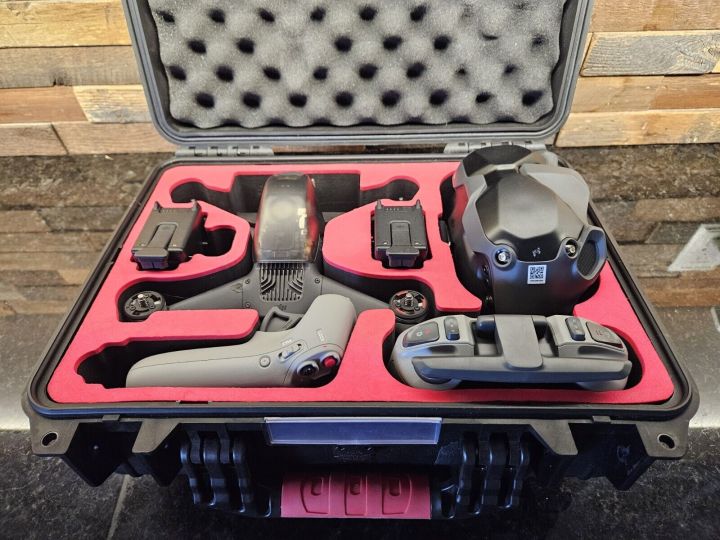 DJI FPV Fly More Combo With DJI Motion Controller! Drone, Remote ...