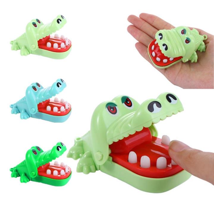 Funny Practical Novelty Toys With Keychain Biting Hand Alligator Mini ...