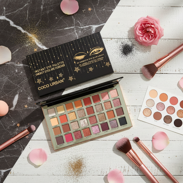 Trending Colors Eye Shadow Palette | Multi-Shade Makeup Kit | Daraz.pk