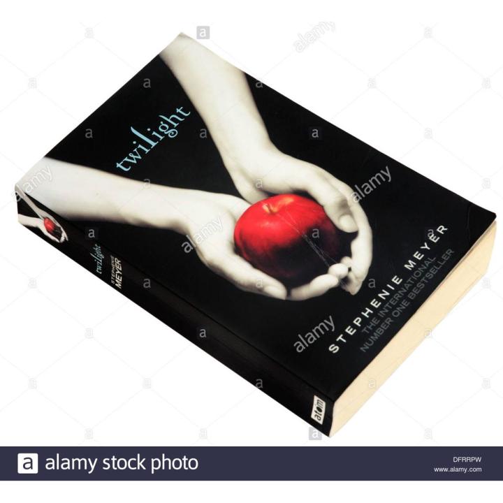 Twilight Novel by Stephenie Meyer | Daraz.pk