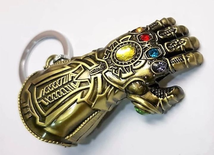 Thanos Infinity Gauntlet Metal Keychain - Avengers Infinity War ...