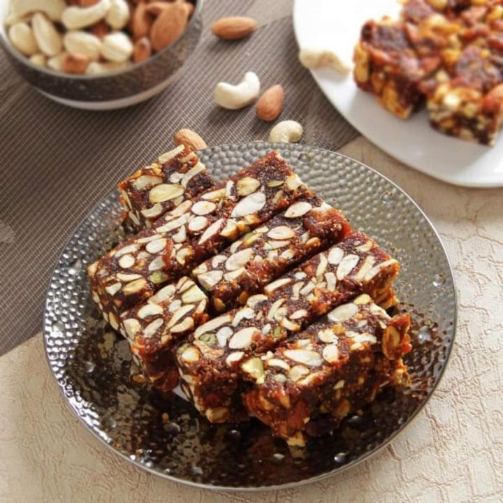 Dry Fruits Sugarfree Dates Barfi ( Khajoor Dryfruit Chikki ) 250 gm ...