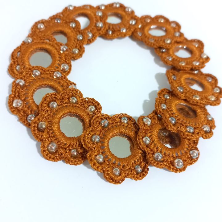 Qureshia Flowers With Mirror | Daraz.pk