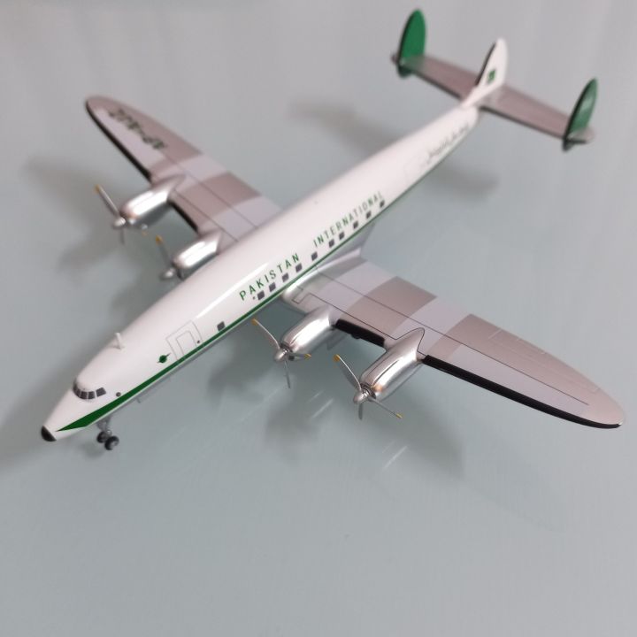 Pakistan International Airlines - PIA Super Constellation L1049 (AP-AJZ ...