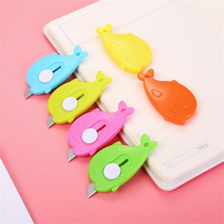 Mini size Mini Whale Portable Utility Safe Plastic Whale-shaped design ...