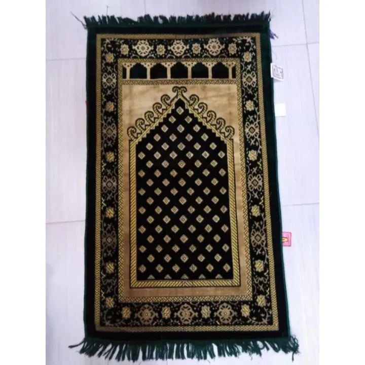 Prayer carpet jay e namaz / Jay Namaz | Daraz.pk