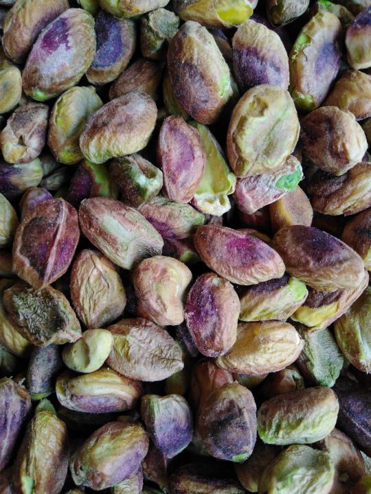 Pistachio Peeled-Pista Magaz | Daraz.pk